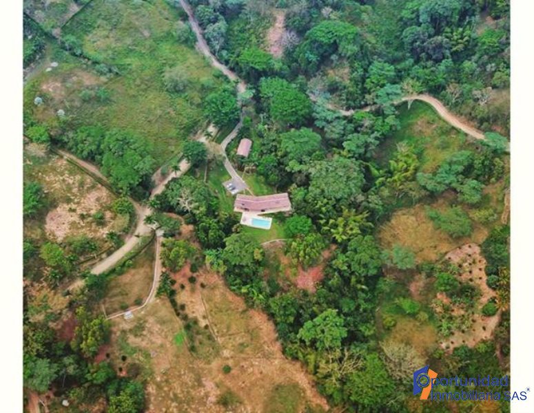 Casa-Finca para la venta en Amaga - San Jose el codigo es 709 Inmueble